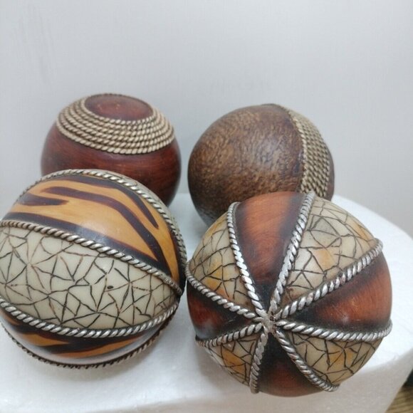 Unbranded | Other | 4 Aromatic Cedar Decorative Balls Wood Metal See ...